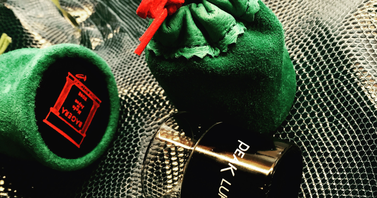 Specials/ LOUPE CASE – Bagera